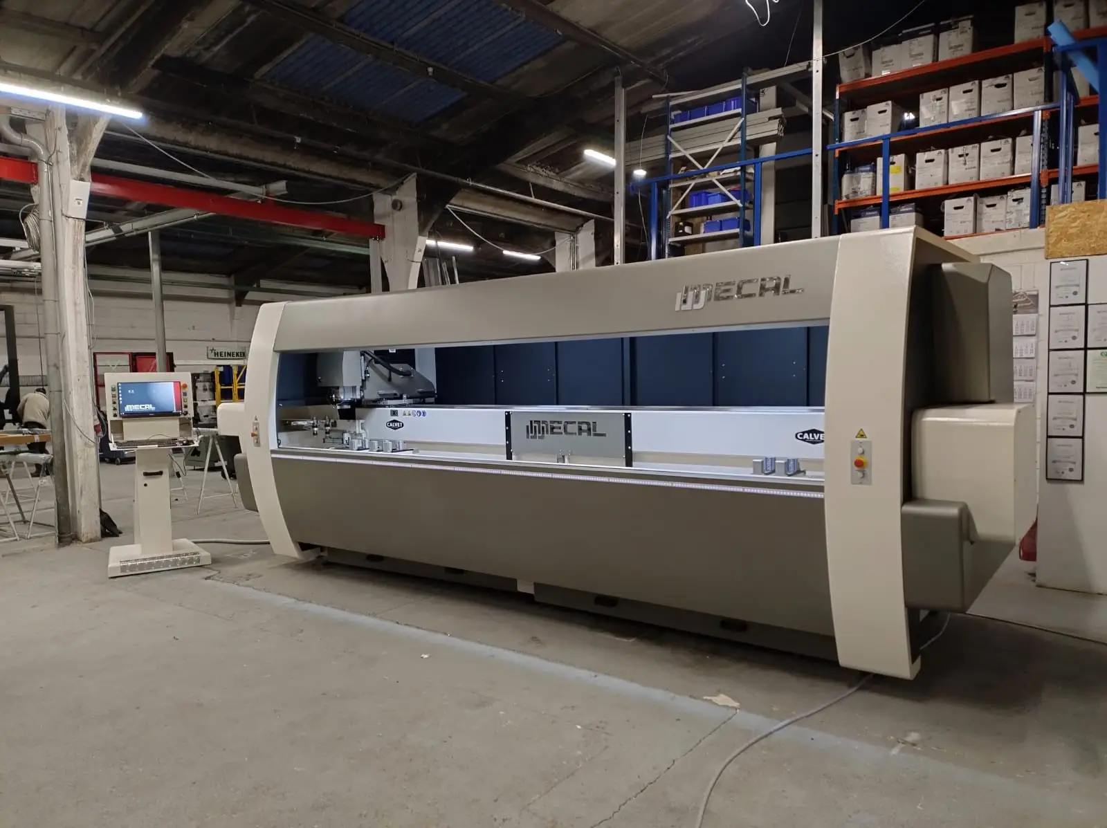 Installatie bij Irish Door Systems - Calvet